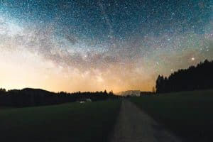 Morning Star Symbolism & Meaning (Hope & Guidance)