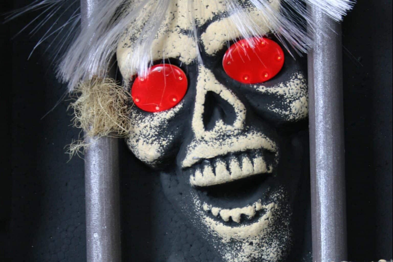 7 Fear Metaphors, Idioms & Sayings (To Scare you to Death!)