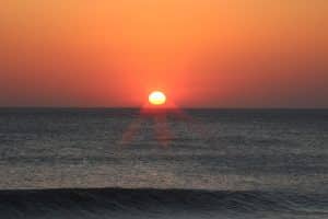 21 Best Ocean Metaphors & Similes (2022)