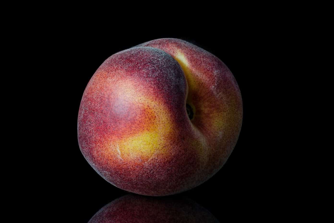 Peach Fruit Meaning and Symbolism (Immortality and Happiness)
