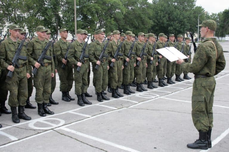 33 Best Military & War Metaphors, Idioms and Similes (2023)